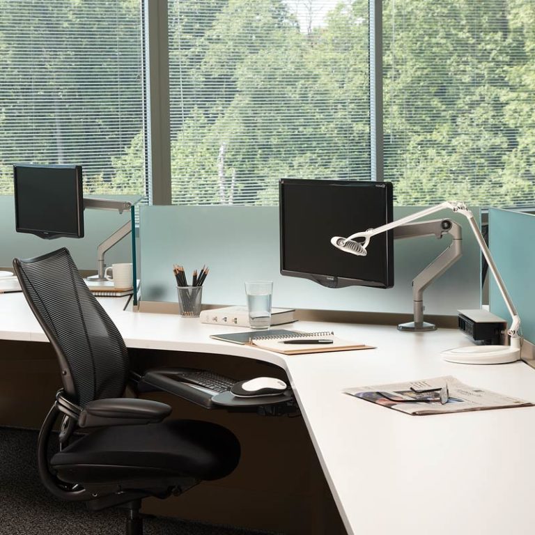 Humanscale M2® MONITOR ARM - Workstations